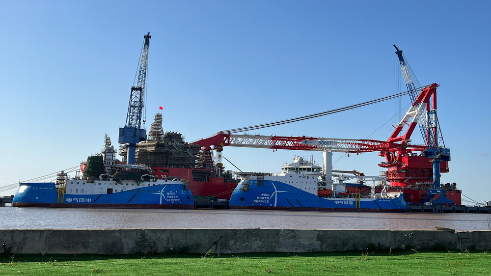 Shanghai Electric: Inclining test on the first SOV vessel | Ulstein