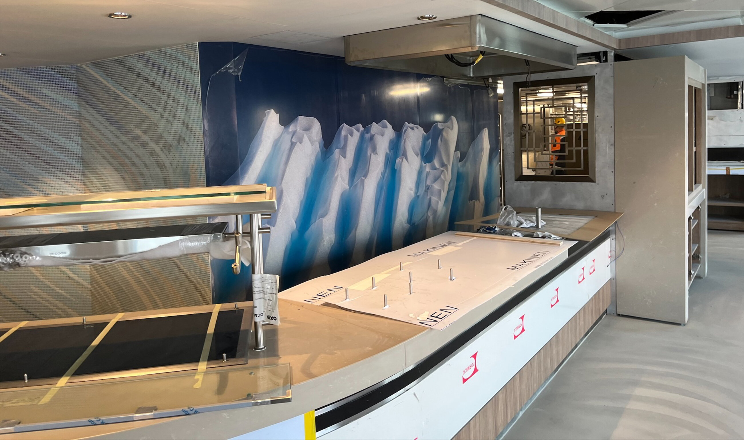 Finalising the interior of the Ocean Albatros | Ulstein