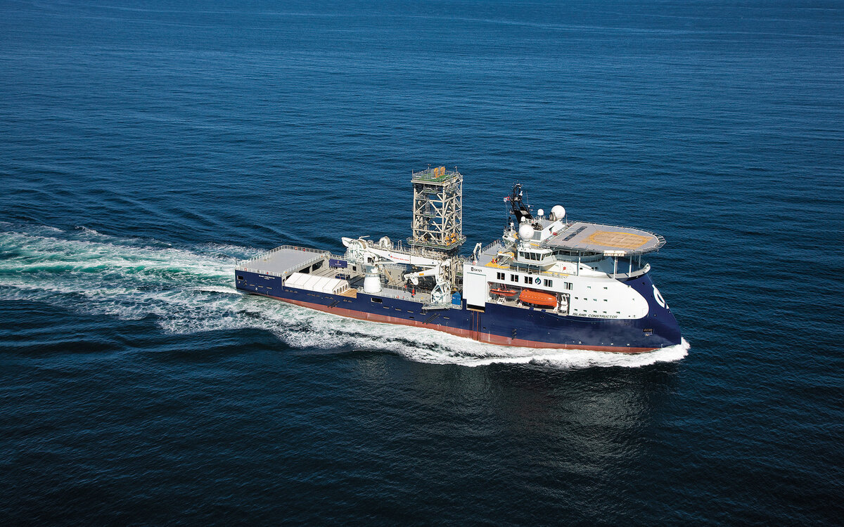 2008: Island Constructor - Ship of the Year | Ulstein