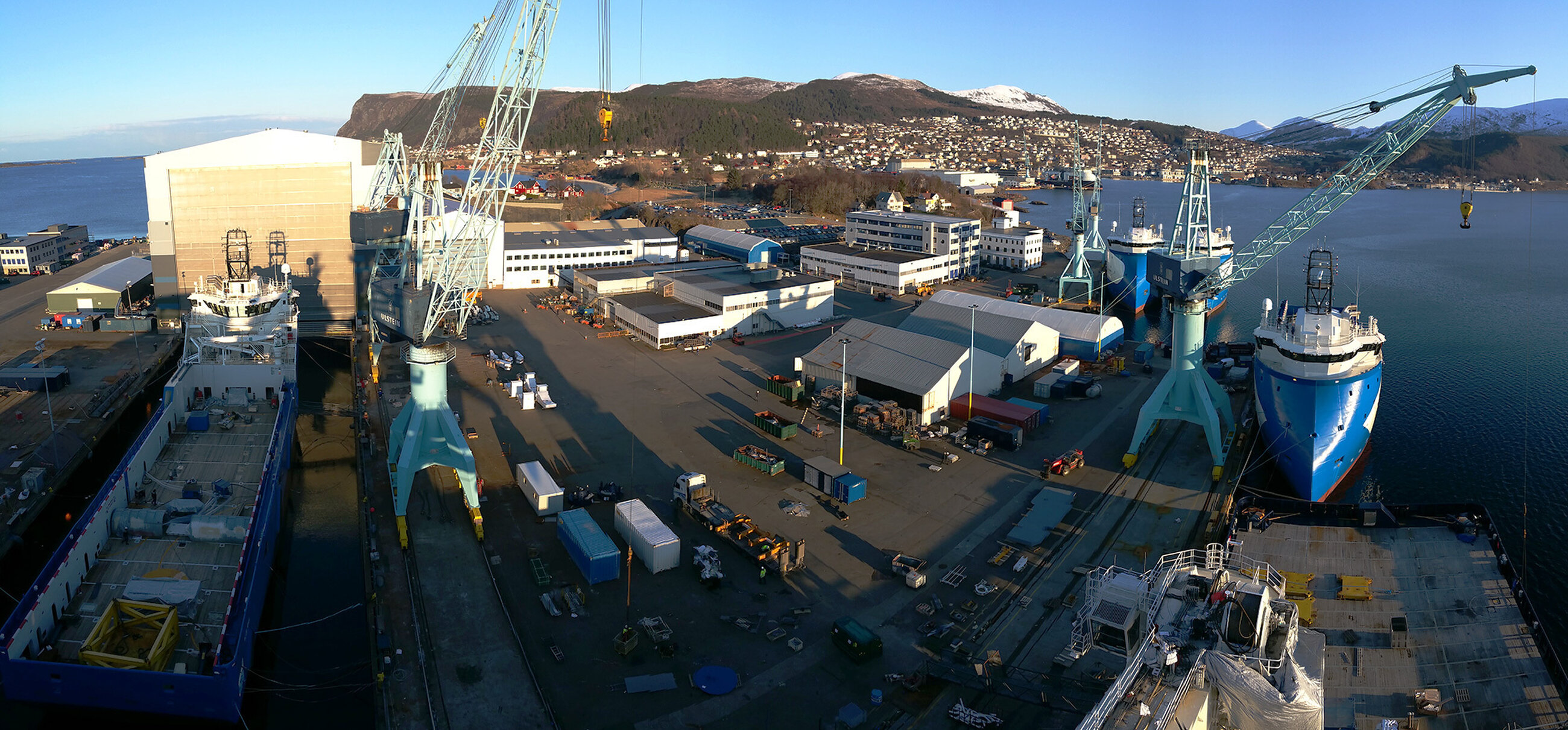 Mobilisation and demobilisation of equipment | Ulstein