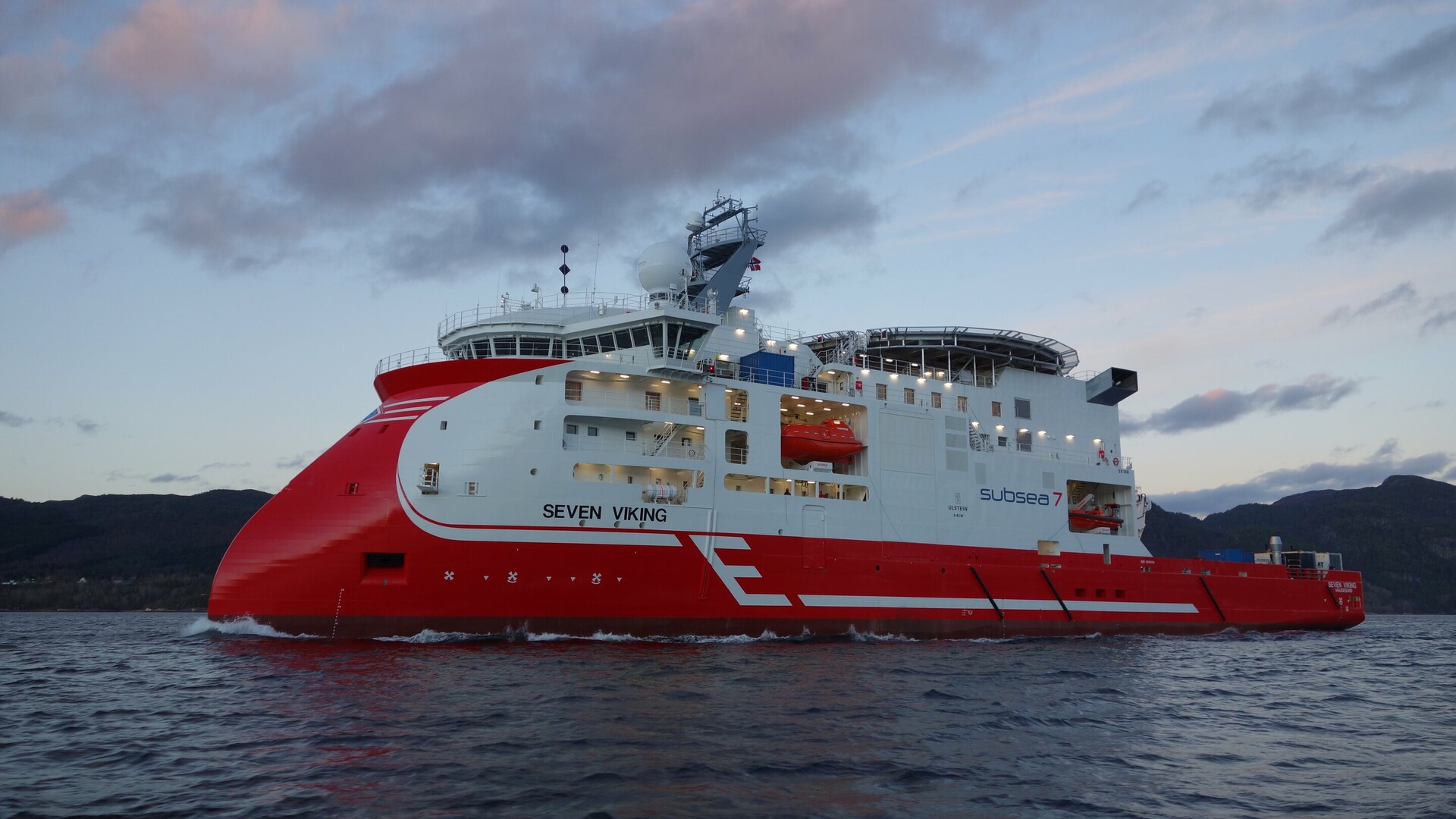 Seven Viking | Ulstein