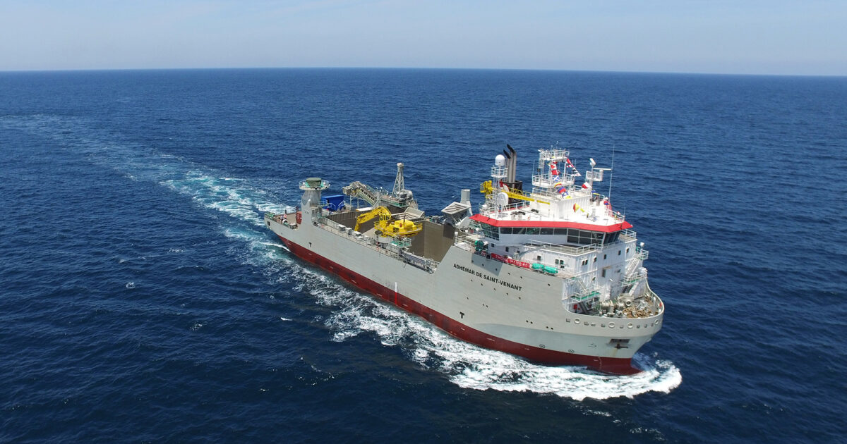 First rock installation vessel from AVIC | Ulstein