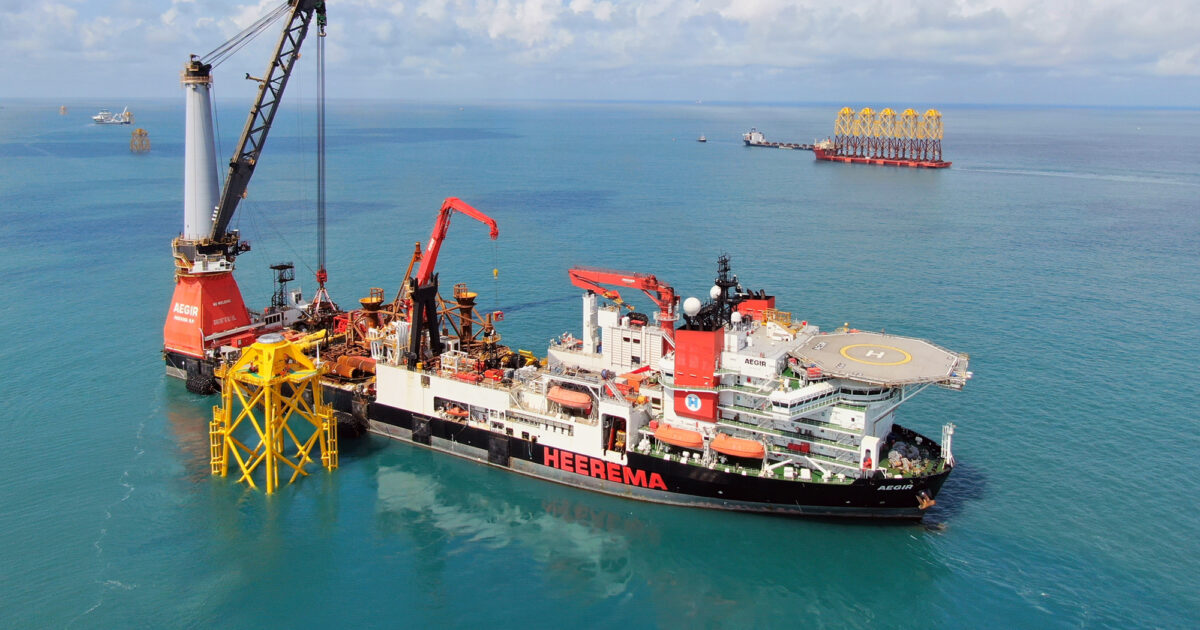 Heavy Offshore Construction | Ulstein